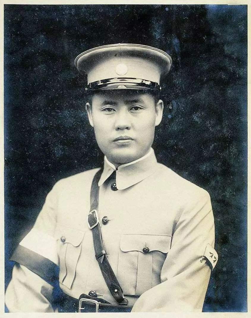 Fu Zuoyi, a hero who knows current affairs - iNEWS