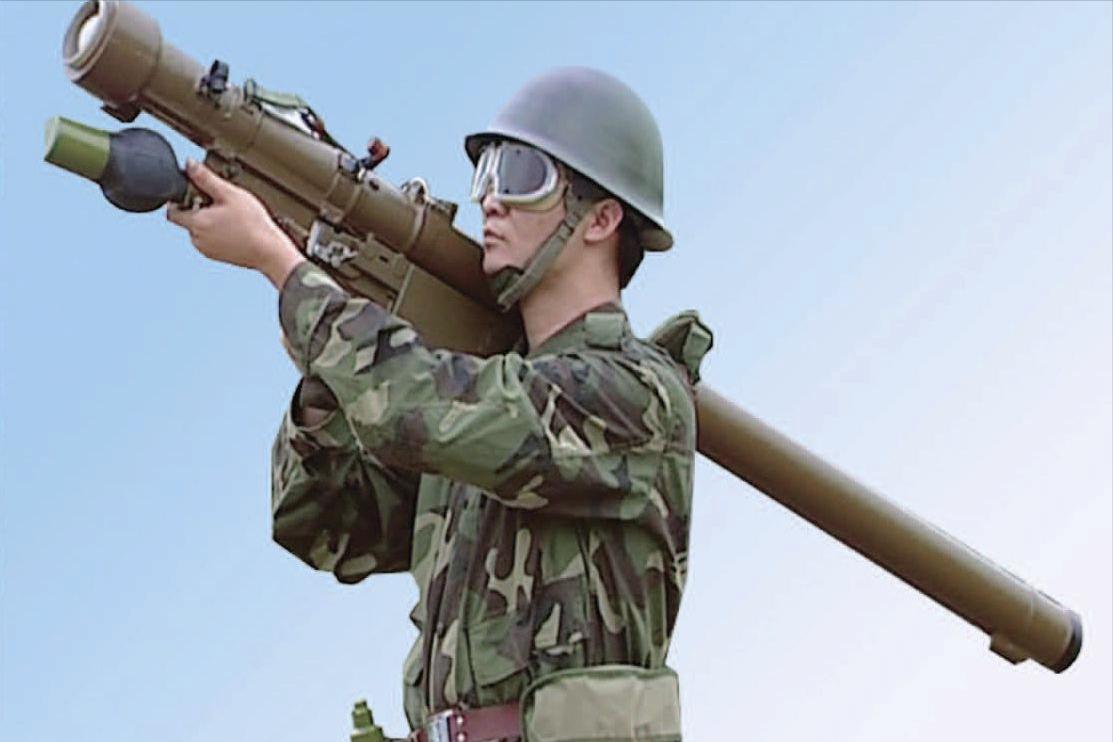 How strong are domestic air defense missiles?Dodge 8 decoys easily and ...