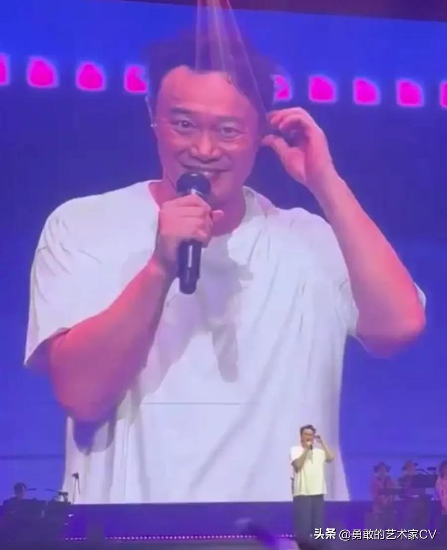 Eason Chan sang for his daughter at the concert, 18-year-old Chen ...