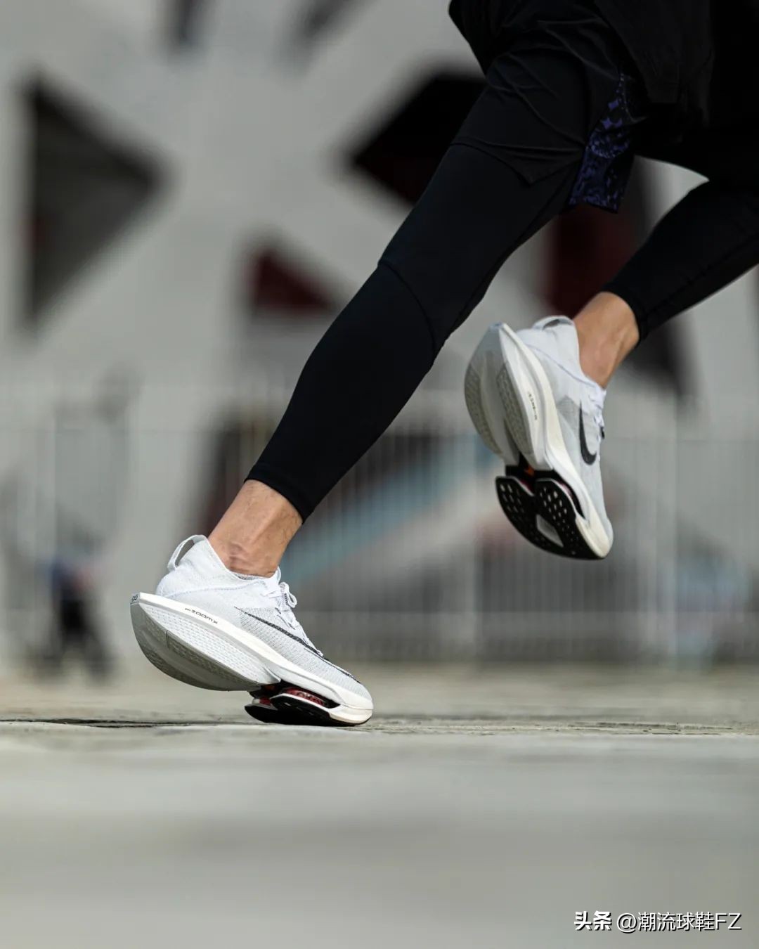 The strongest running shoes on the surface?The upgraded version of ...