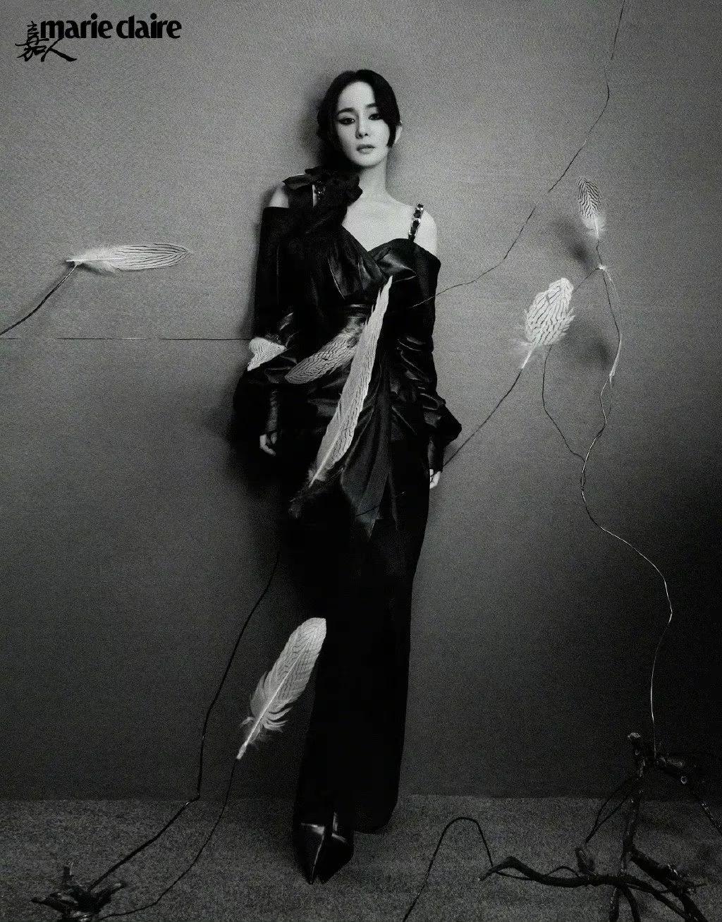 Yang Mi magazine cover character - iNEWS