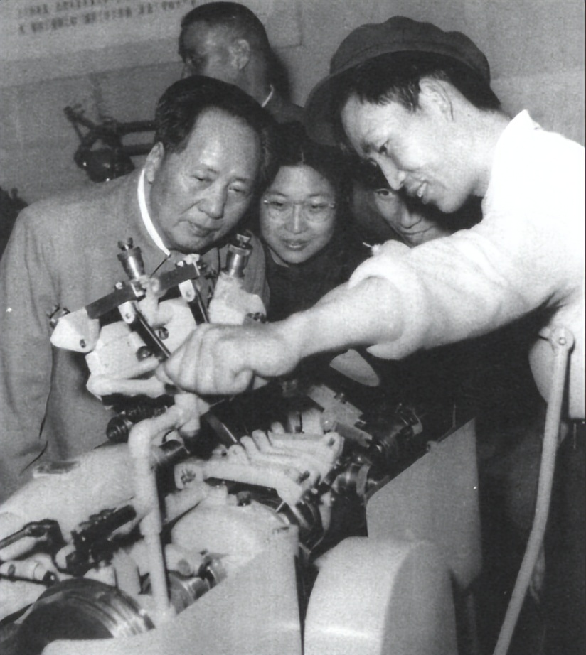 In 2004, Kong Dongmei visited Shui Jing, and during the meeting, Shui ...