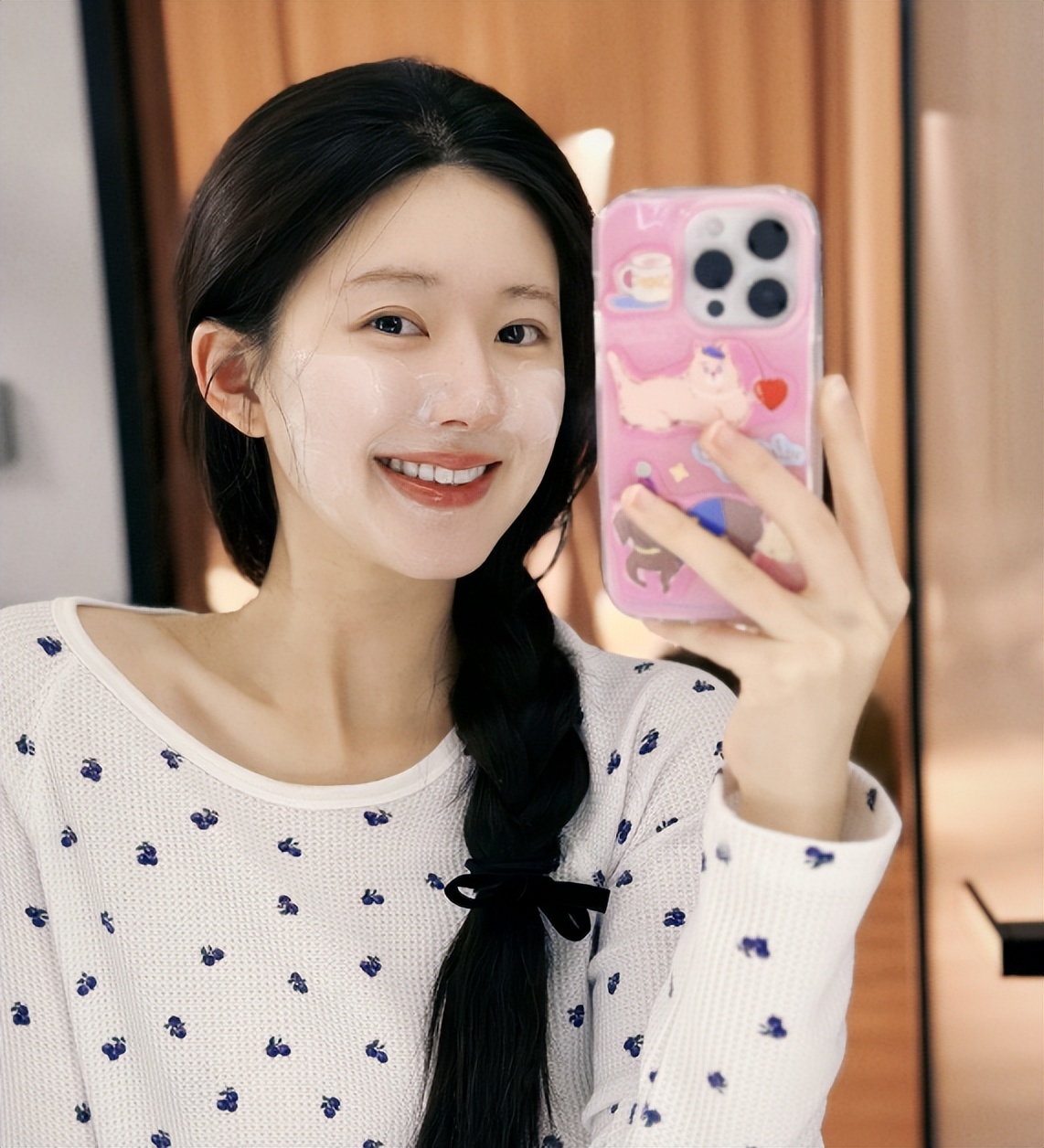 Zhao Lusi is miserable! The swearing incident on the set fermented, and ...