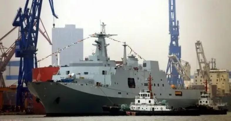 Elephant Island launched: Type 071ET dock landing ship, becoming the ...