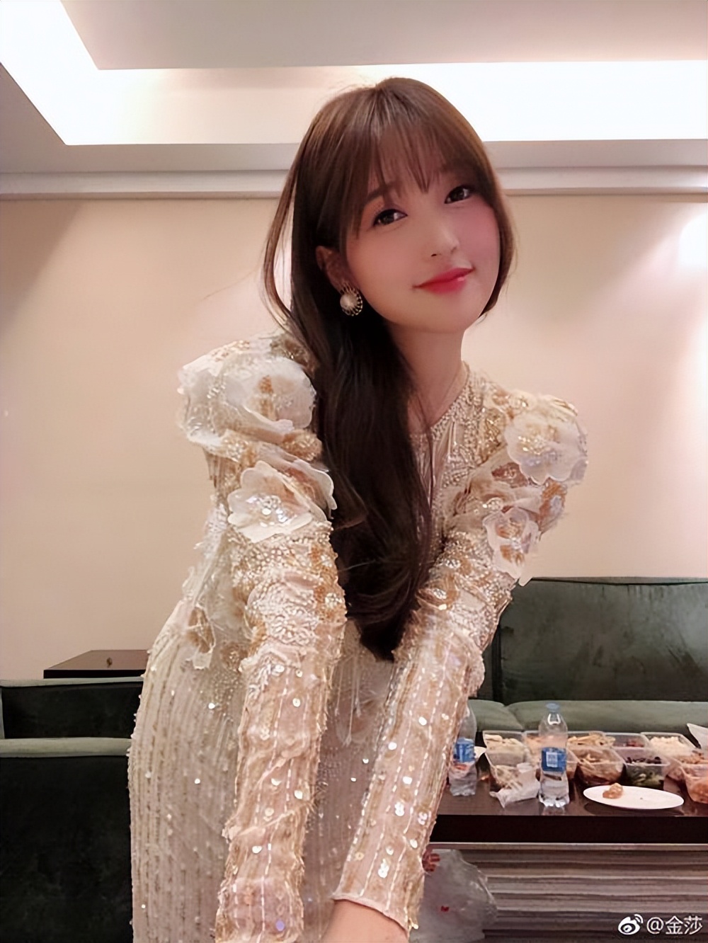 Celebrity gossip: Luhan Guan Xiaotong, Liang Jingkang, Jin Sha, Wang ...