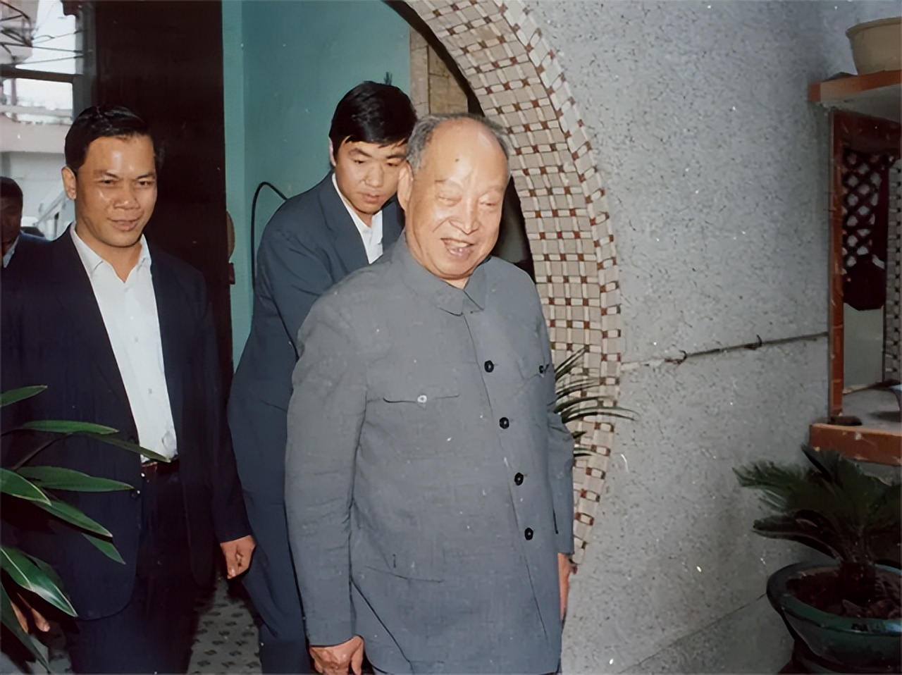 In 1980, the editor-in-chief of the United States: Talking about the ...