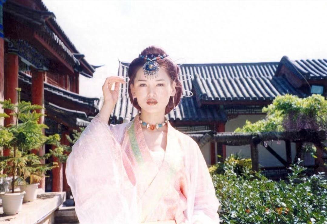 Yang Xin, who is willing to play a supporting role, has won everyone's ...