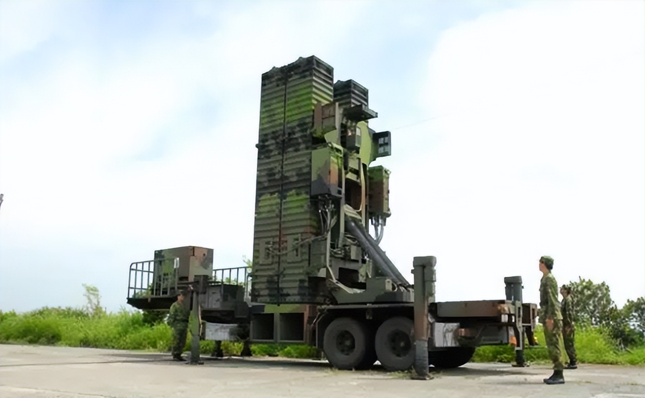 What is the current military strength of Taiwan? The Taiwan Army has ...