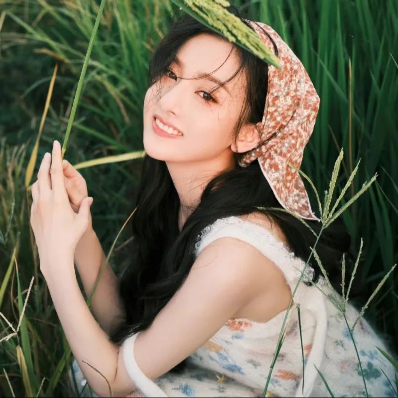 Breaking the news: Ouyang Nana, Yu Zheng, Chen Xiao, Song Zuer, Wu Lei, Zhao Lusi - iNEWS