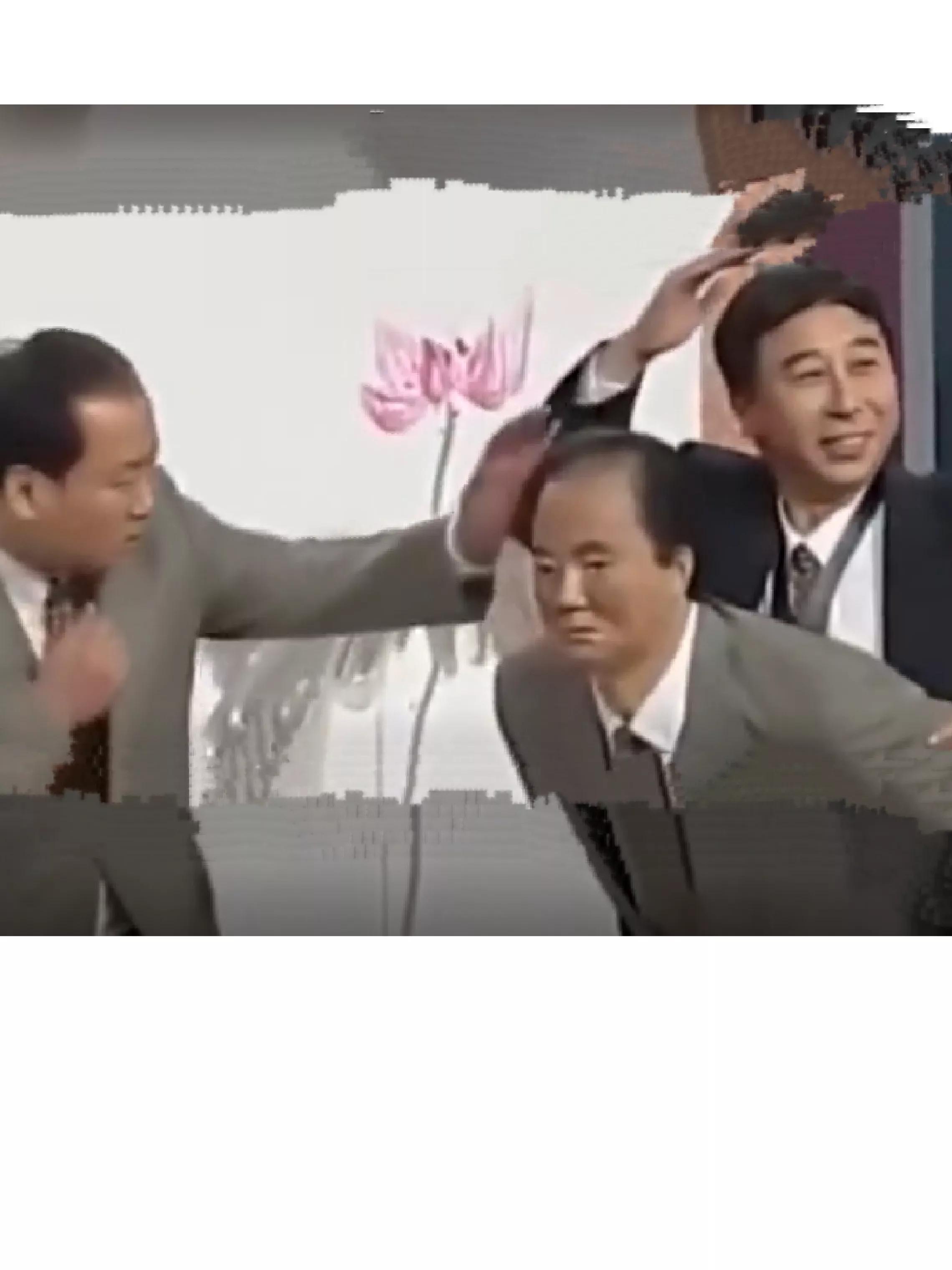 Cross talk actor Feng Gong - iMedia