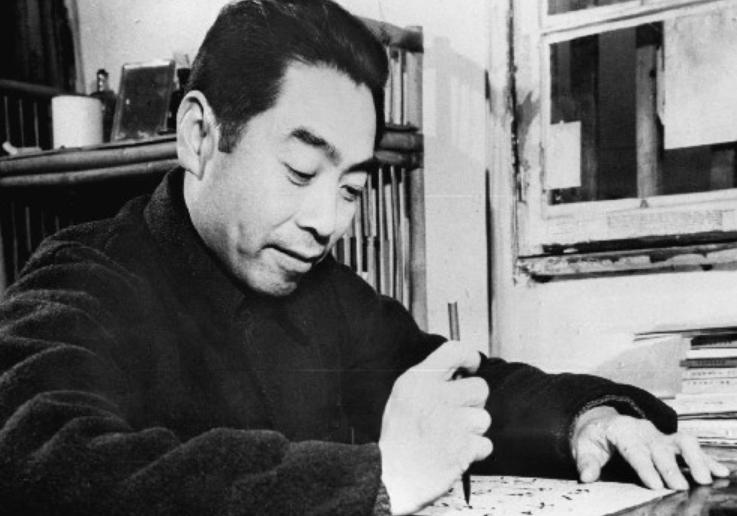 After Lin Biao crashed, Zhou Enlai wailed loudly, Ji Dengkui stepped ...