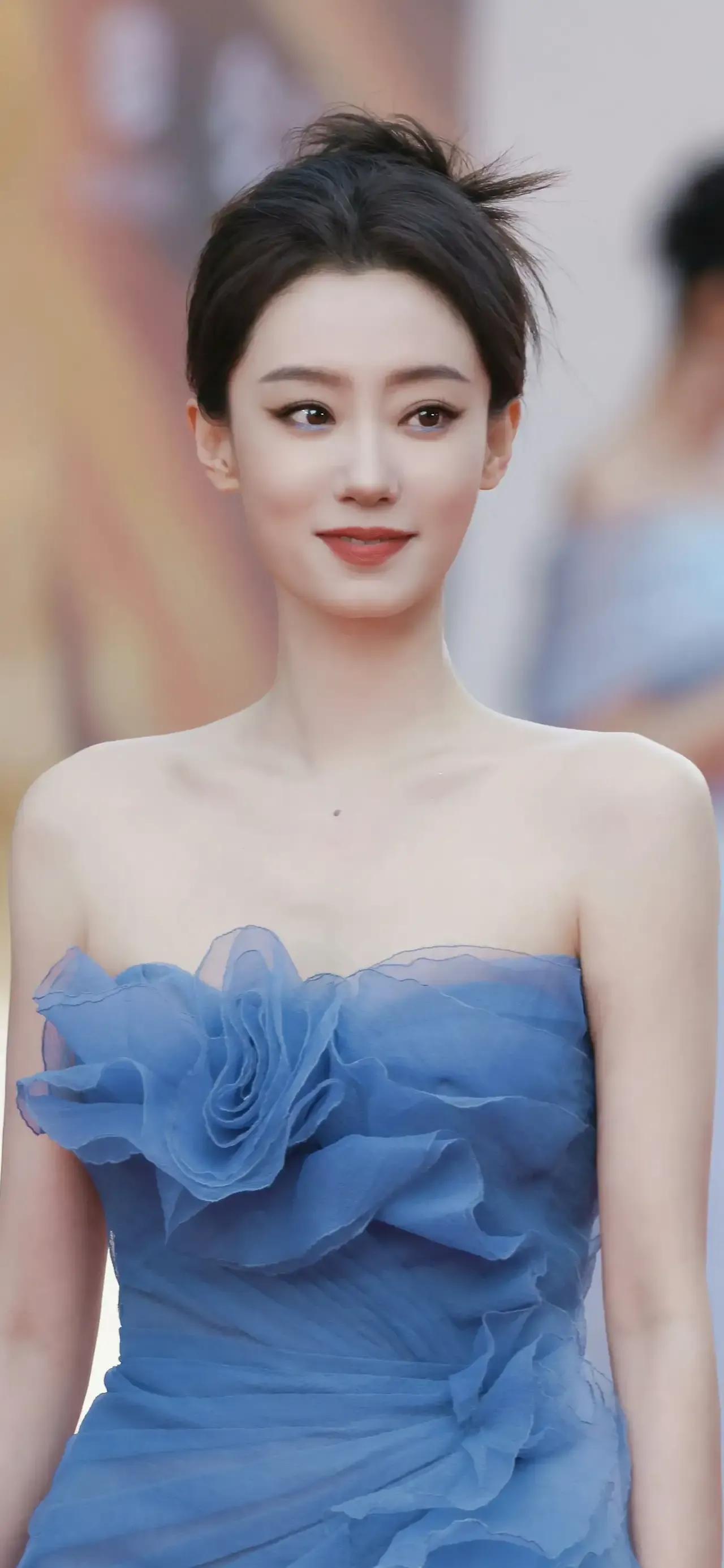 Star Beauty - Issue 190 Zhang Xiaofei - iNEWS