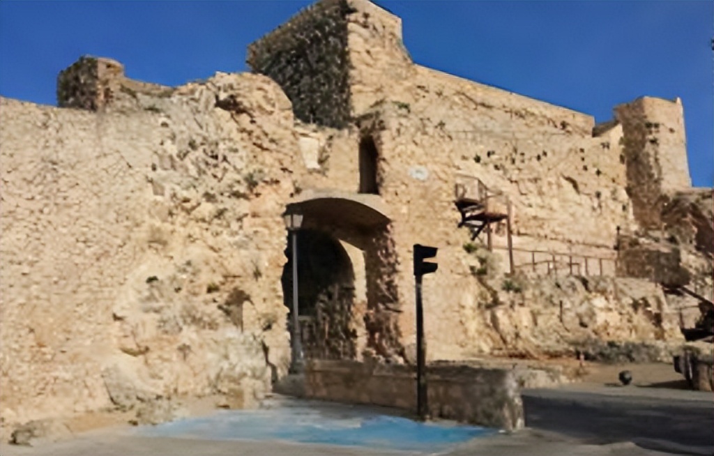 Lombard achievements in literature, analysis of their cultural ...