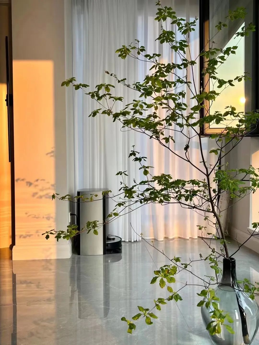 Three points of simplicity, seven points of elegance, the space ...