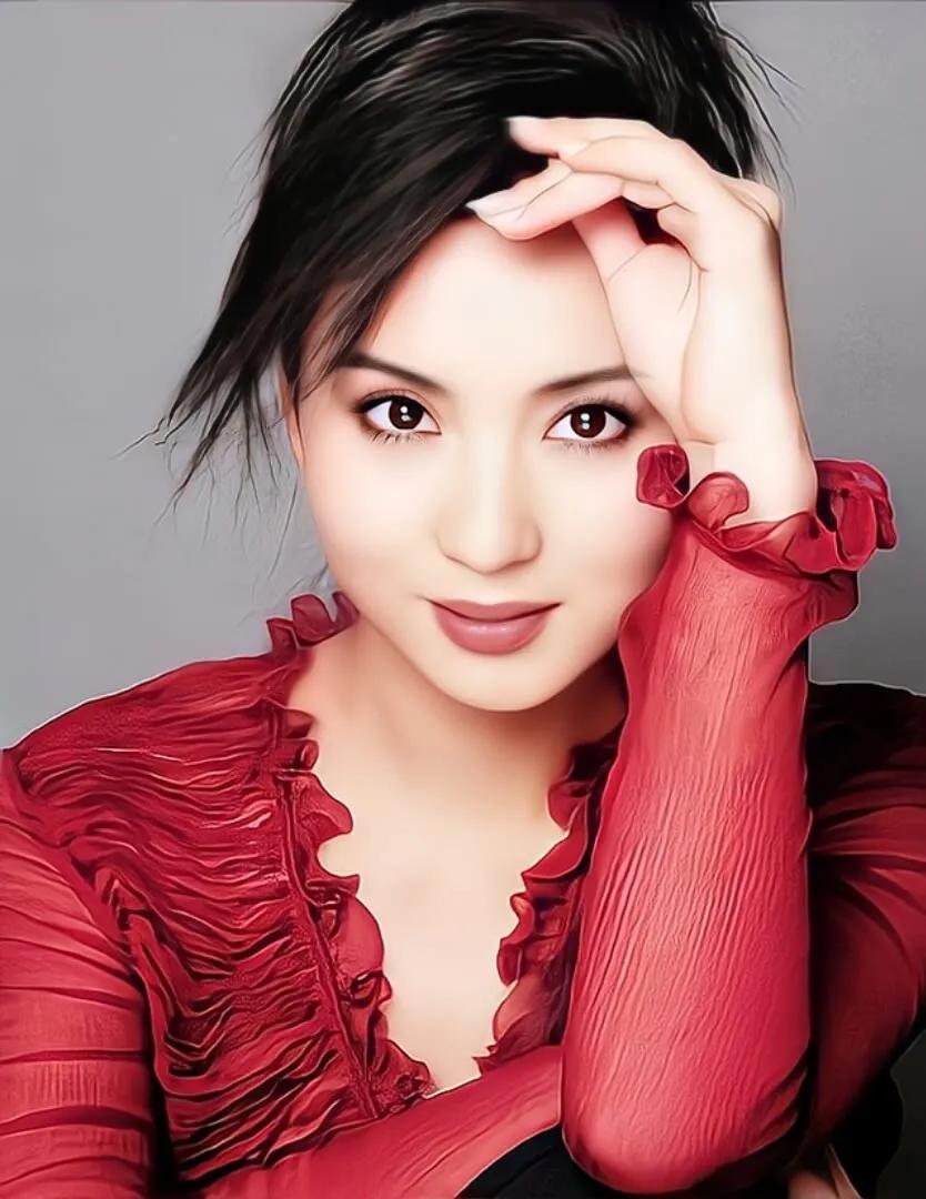 Star Photo Album-Chen Hao - iNEWS