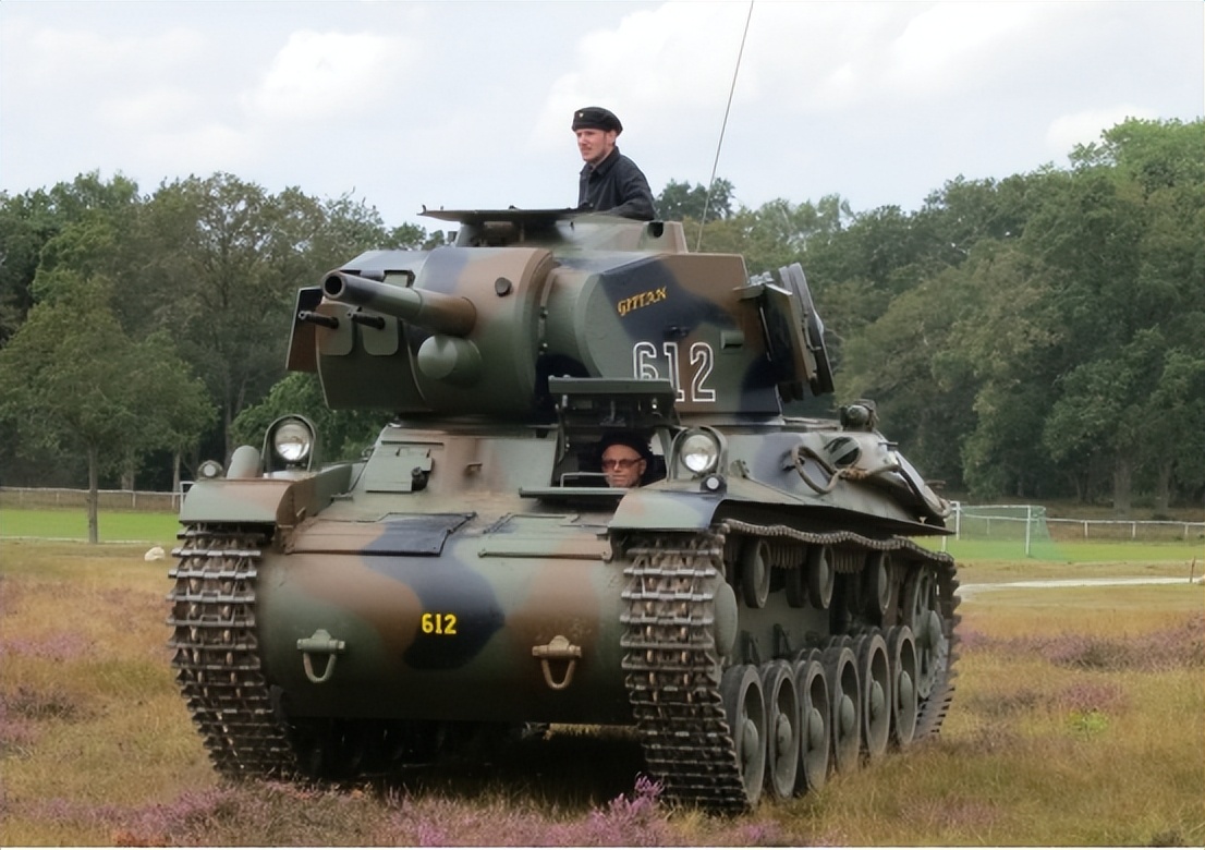Comparison of the tank strength of a division between China, the United ...