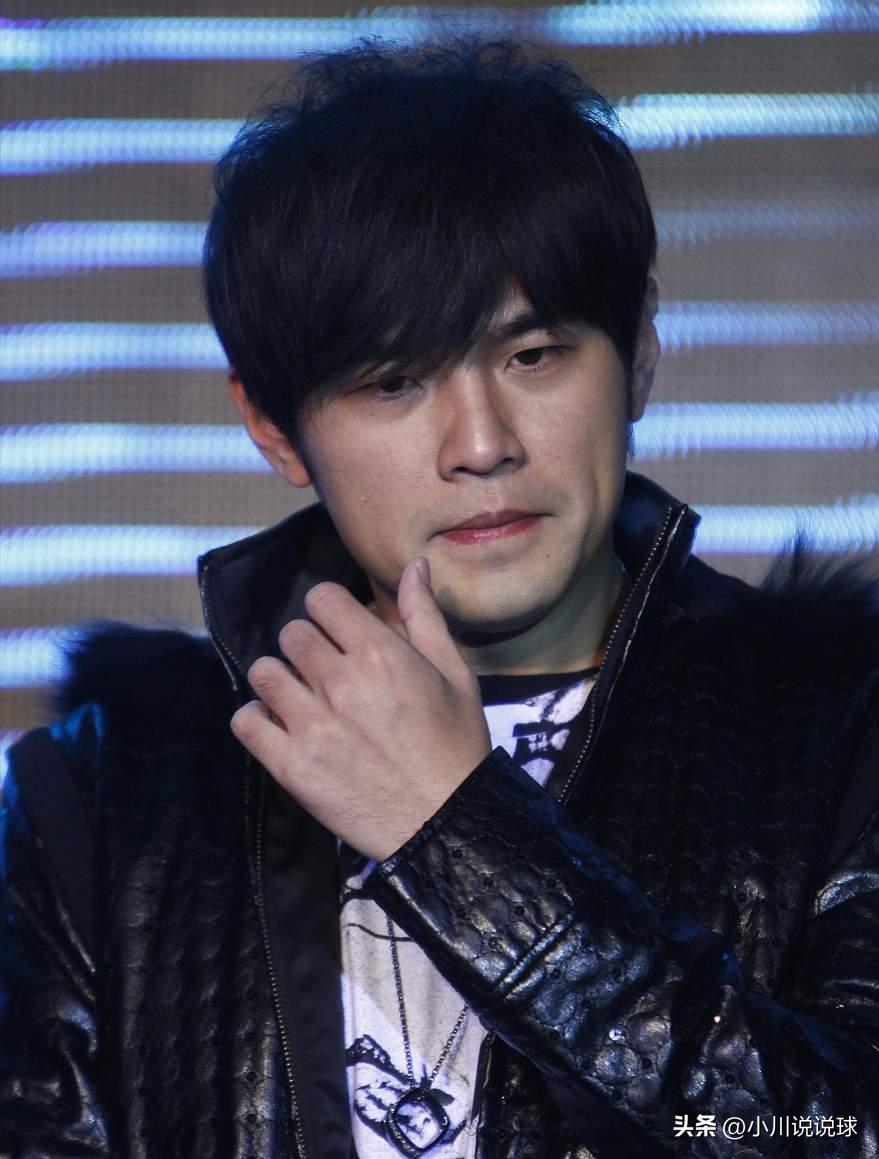Jay Chou: I am already number one in the world! Fan: Whoops, it's ...