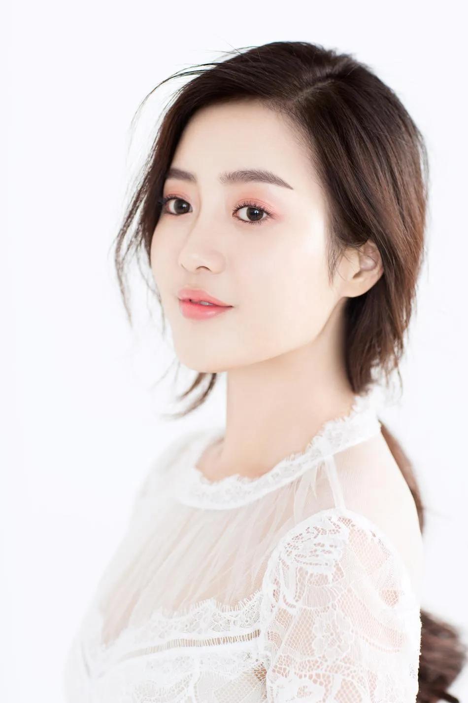 Share pictures——Wang Ziwei's exquisite photos, pure and beautiful, with ...