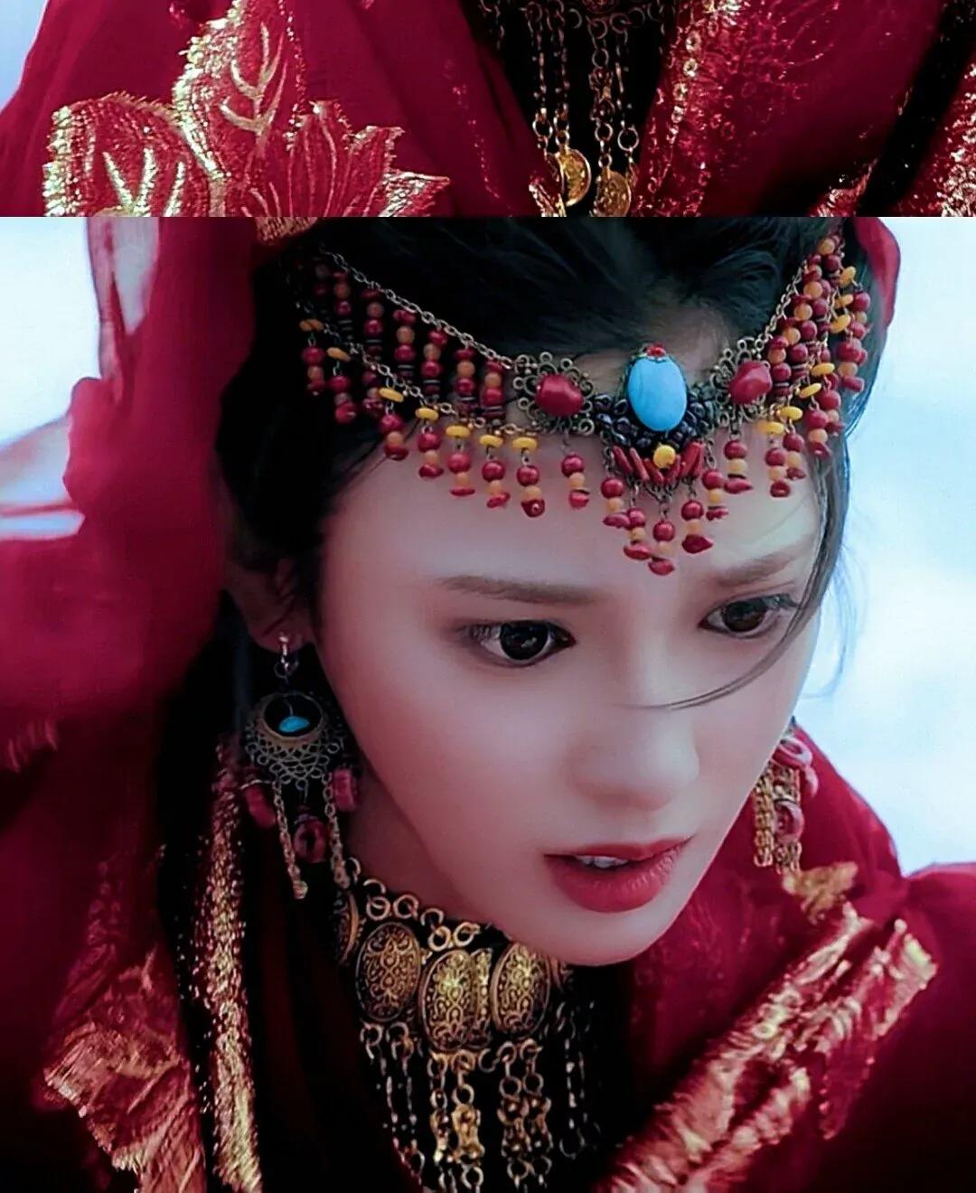 TV series "East Palace" Peng Xiaoran as Qu Xiaofeng - iNEWS
