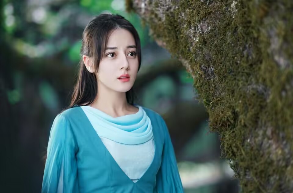 Liu Xueyi reintroduces ancient costume classics, Di Lieba joins the leading heroine, "Eternal ...