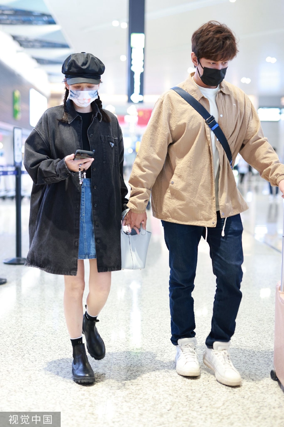 After commemorating Qiao Renliang, Chen Qiaoen and his wife appeared at ...