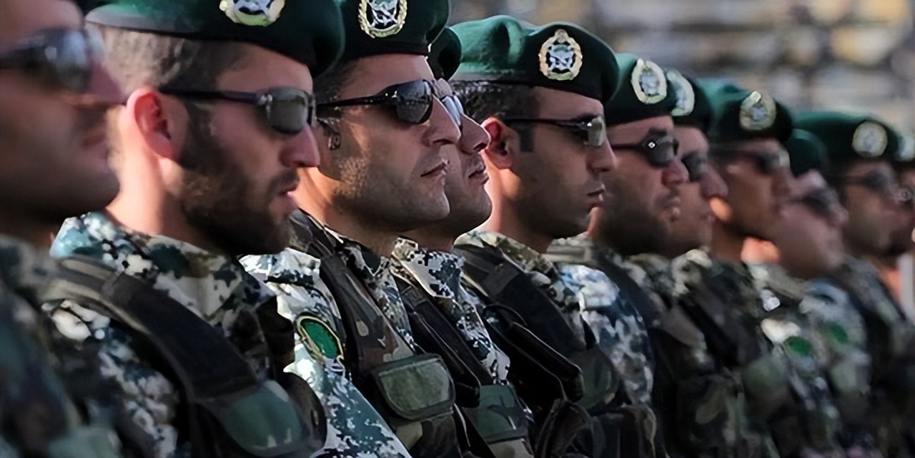 Intelligence agencies infiltrated?A large number of Iranian military ...