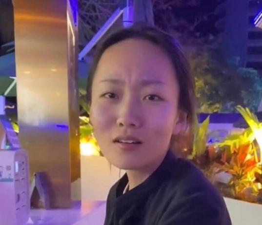 Sitting on 43 million fans, Shao Yuxuan and Zhang Xiaohua's girlfriend ...
