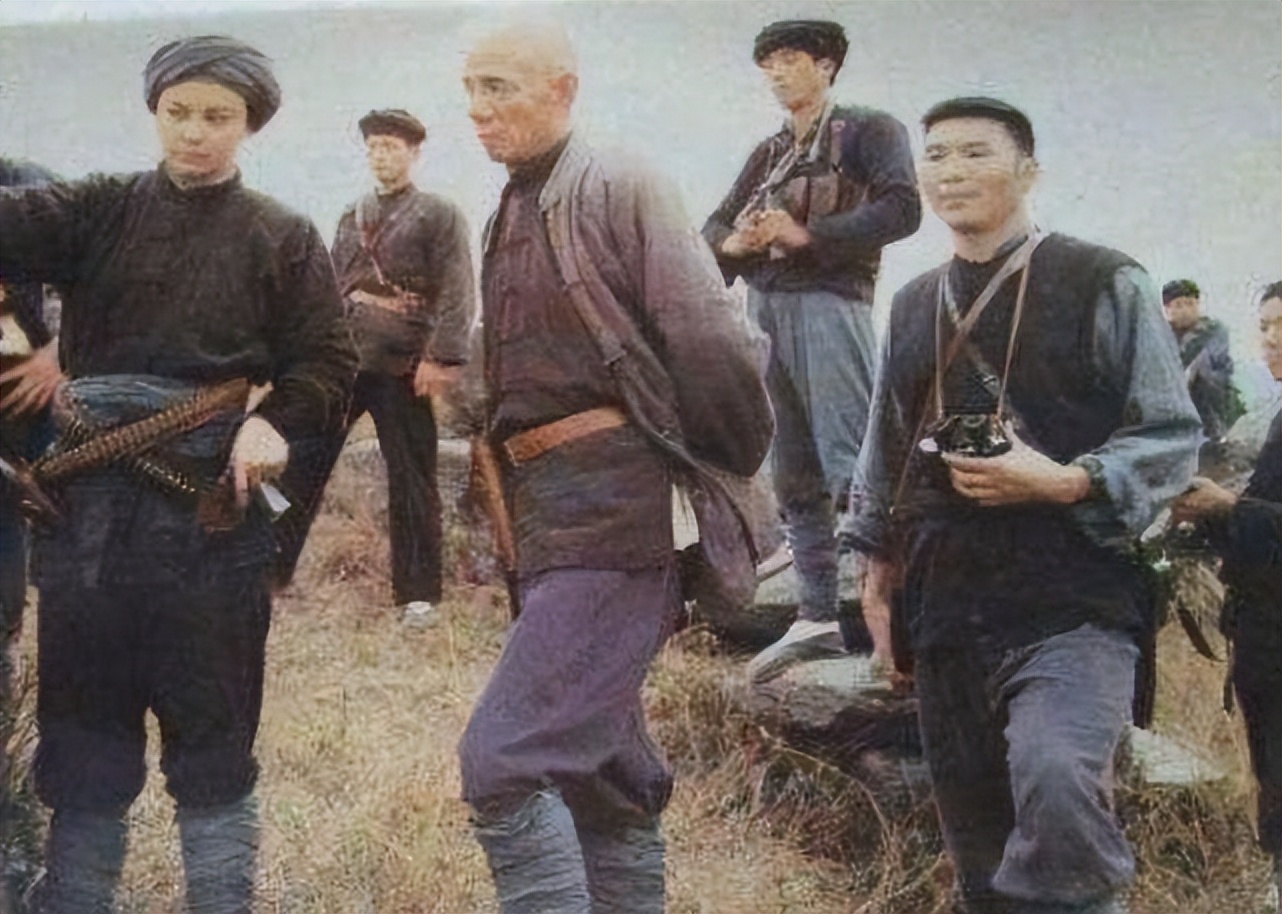 He is a major general of the national army. After being abolished by ...