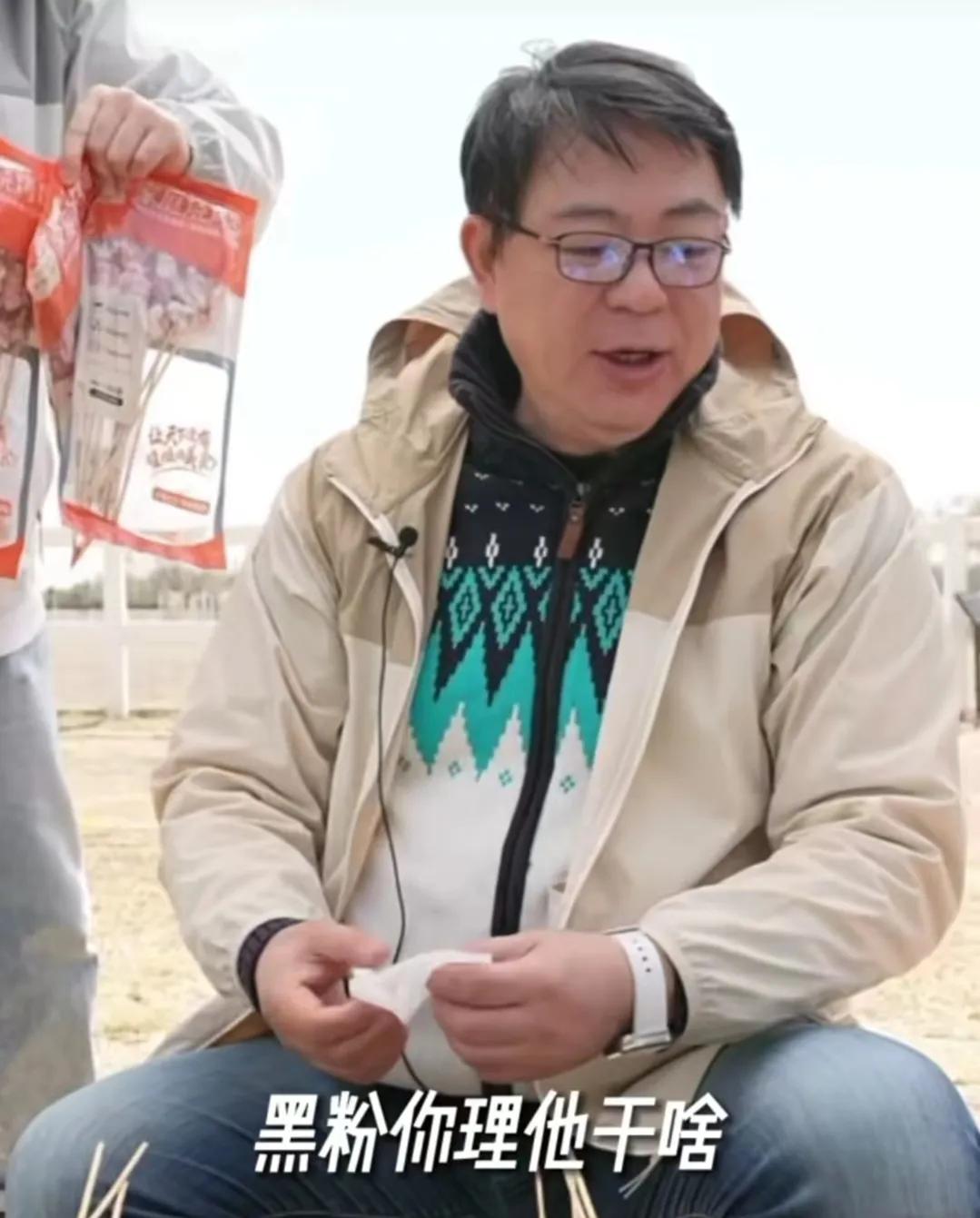 The old artist Gao Yalin was satirized by netizens as an internet ...