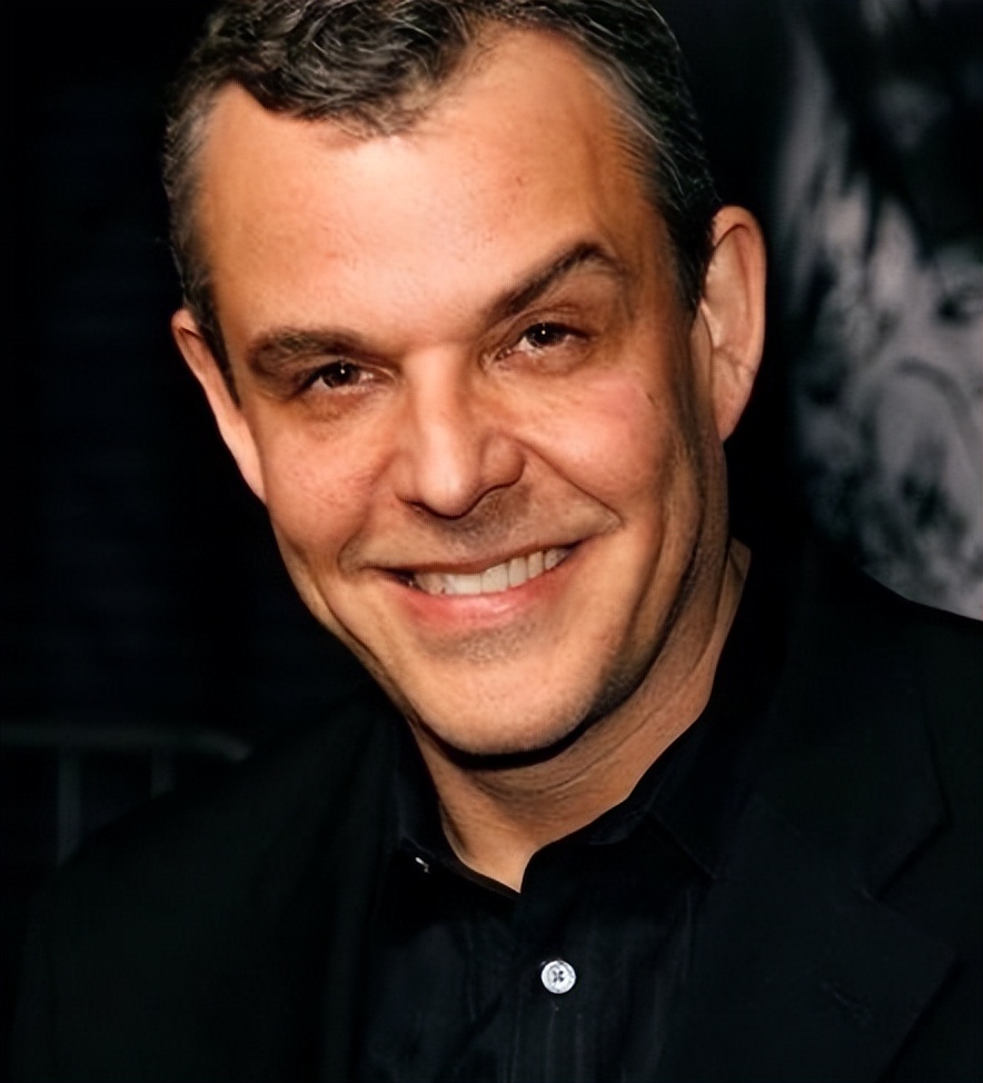 Danny Huston: Achieve the best life and interpret the unique charm of ...