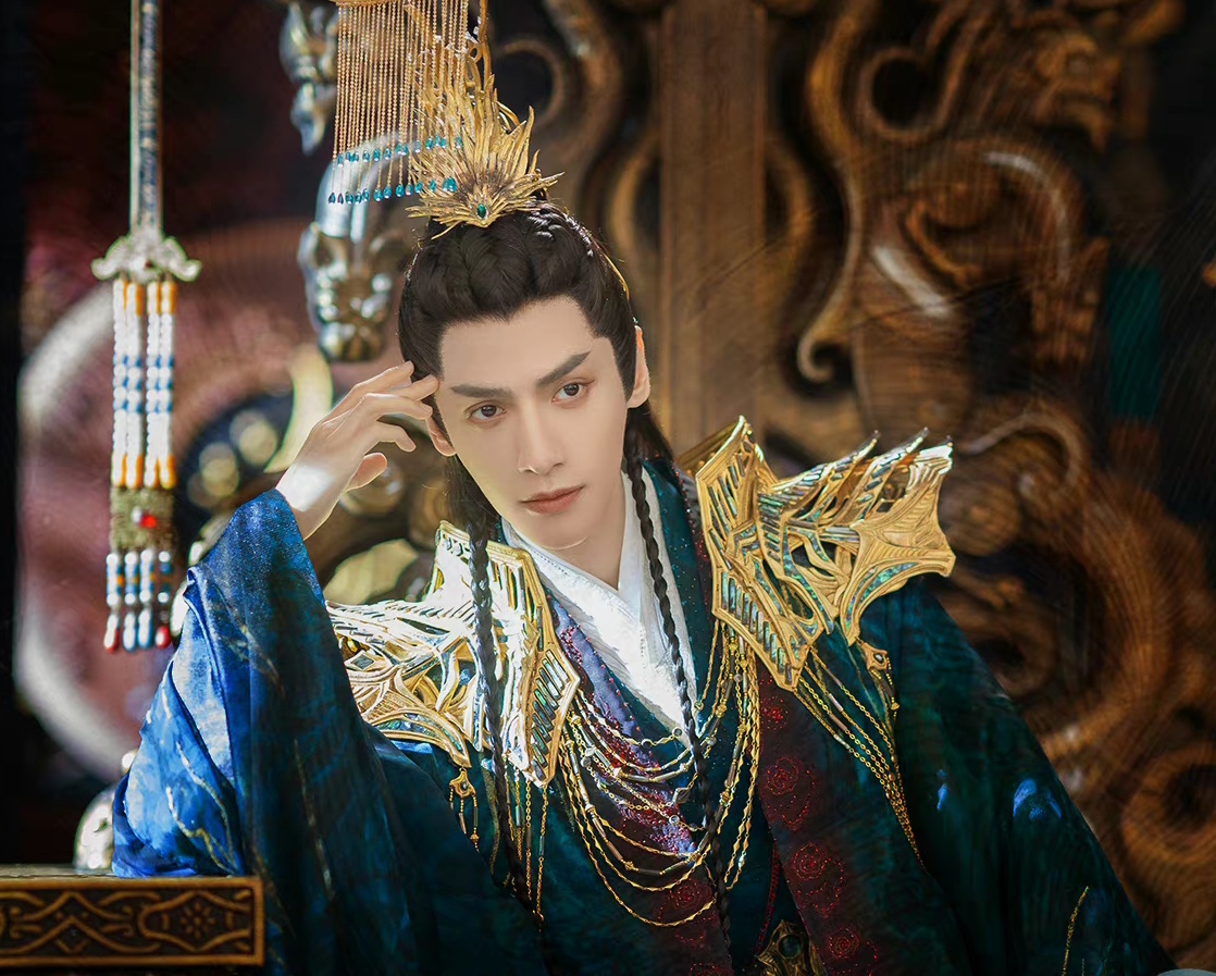 "Long Moon Ember" is involution!Bailu is agile, Sun Zhenni is charming ...