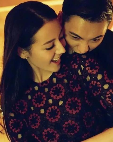 Yang Ying's male best friend, Di Lieba's male best friend, Yang Zi's ...