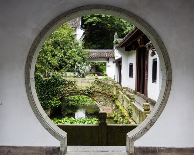 Master Hongyi: Not fighting is compassion, not arguing is wisdom, not ...