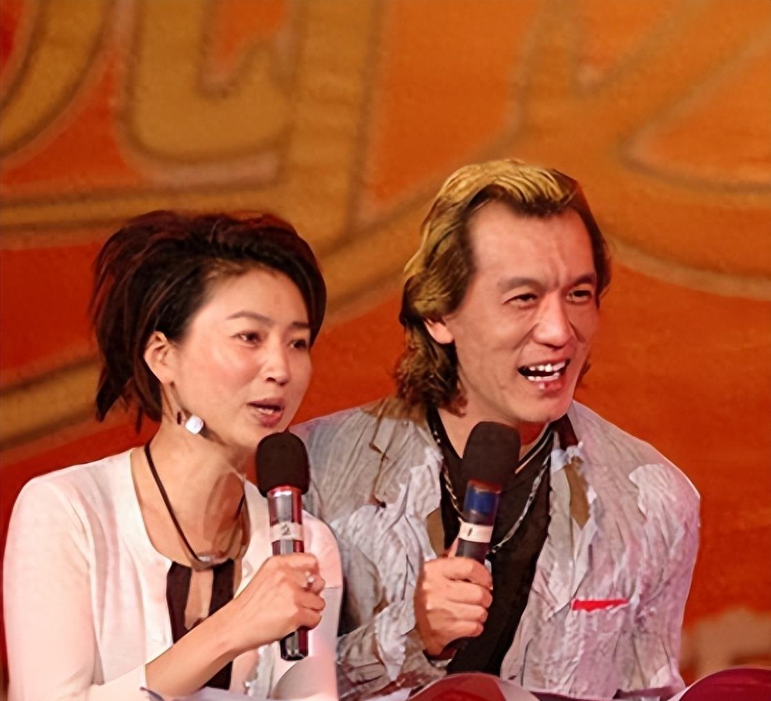 55-year-old Wang Xiaoya: out of shape, married twice, childless ...