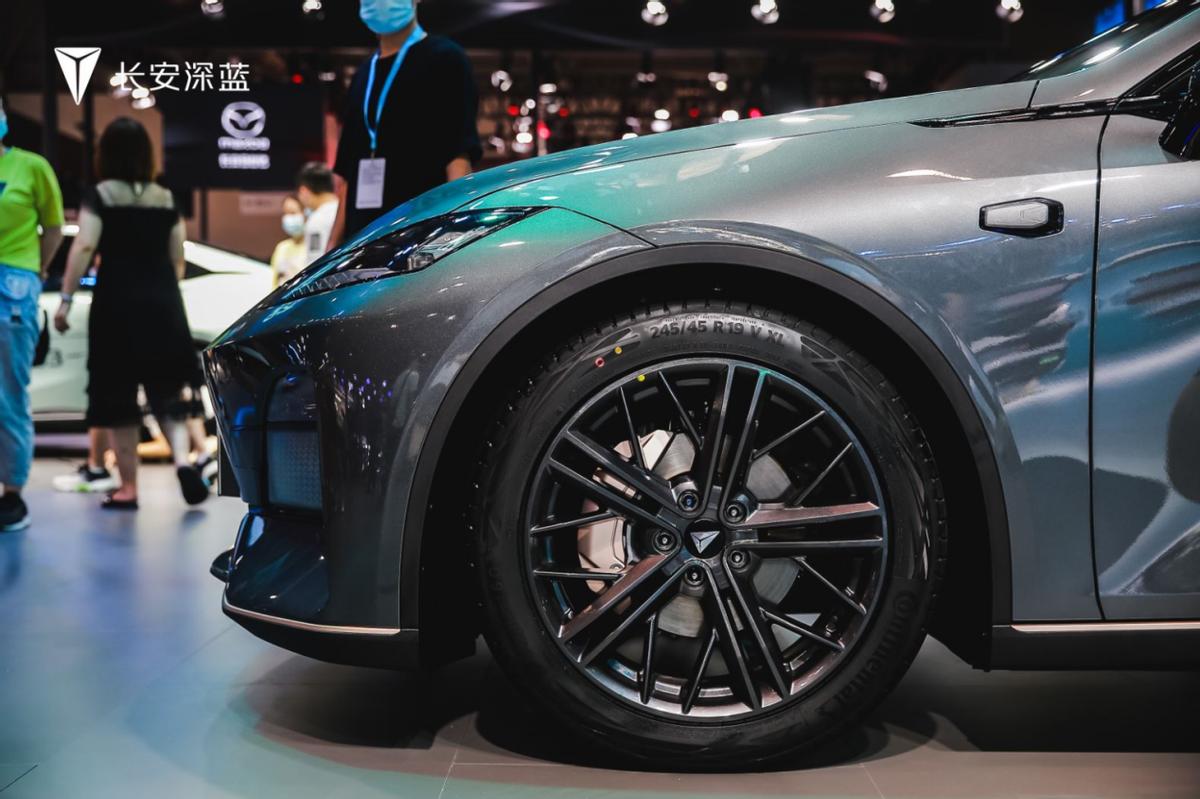 Chang'an Deep Blue SL03 "Multi-habitat Development" - iNEWS