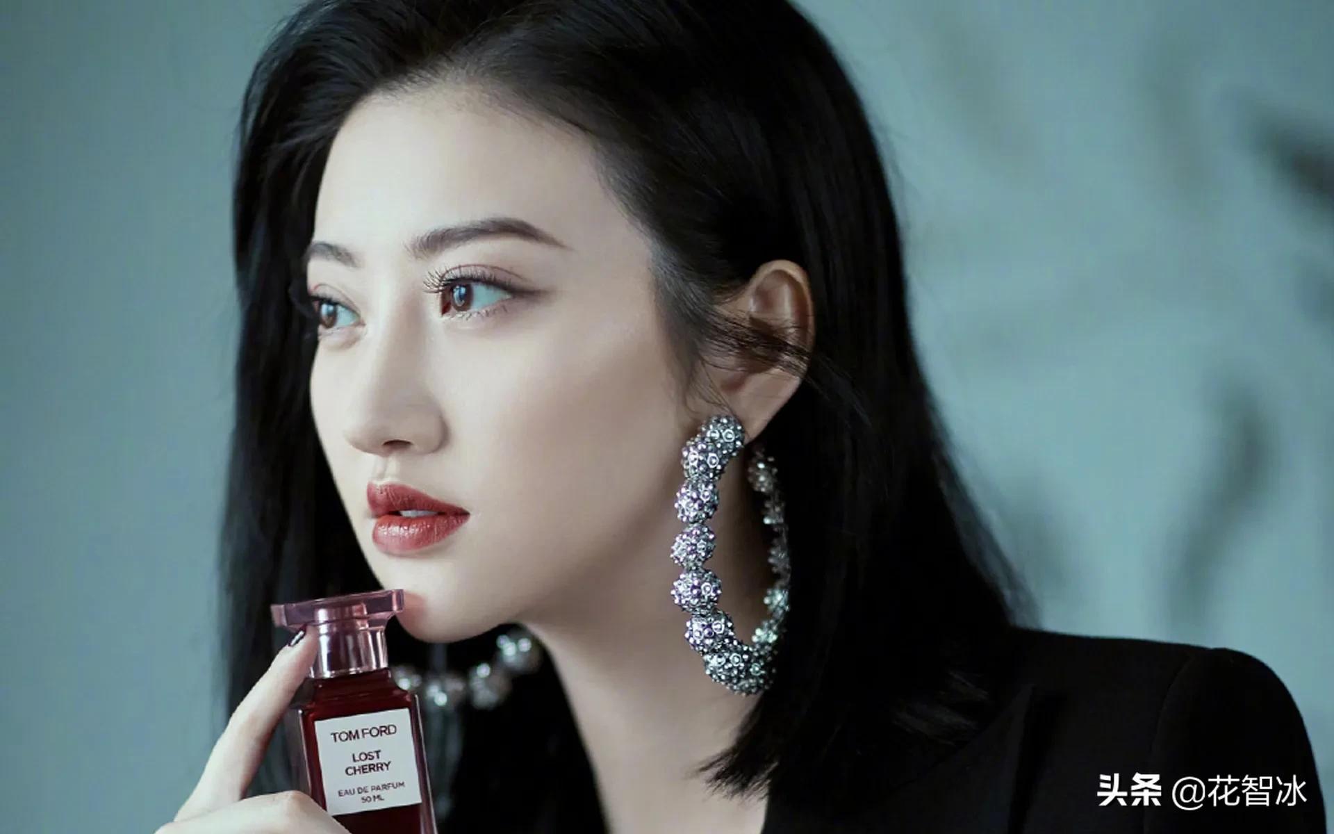 Leng Yan style actress Jing Tian flaming red lips domineering president ...