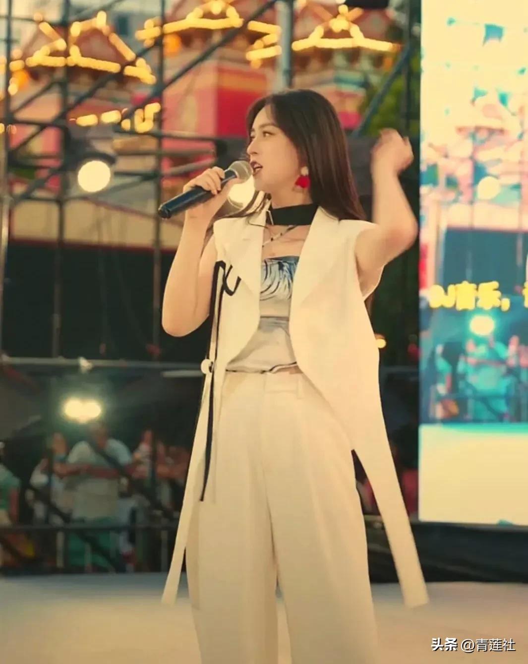 Chinese internet celebrity singer Tang Yi: Relying on Douyin to grow ...