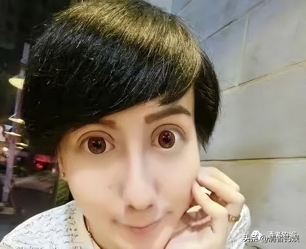 Internet celebrity Liu Zichen's real face is exposed for the first time, and Wang Yibo's face is ...