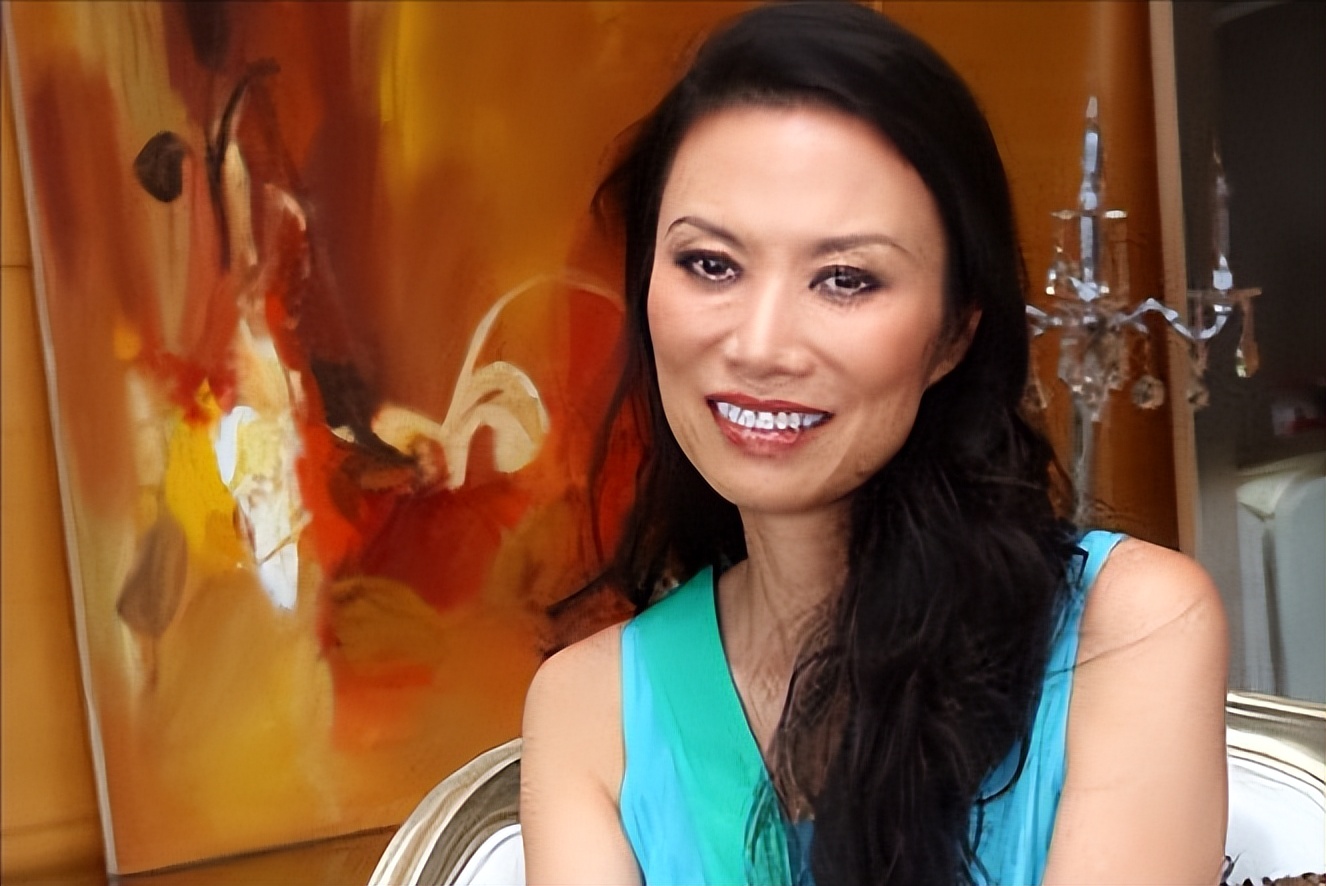 Deng Wendi: Chinese rural girls marry wealthy families, earn 27 billion ...