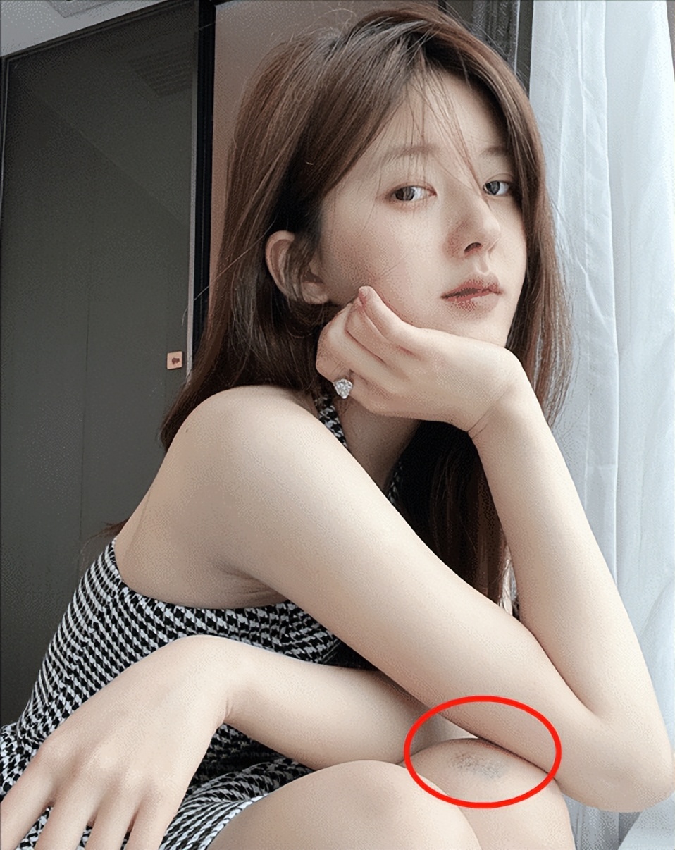 "Let's Try the World" broke 200 million in 3 days!Zhao Lusi's home photos exposed fans: I feel ...