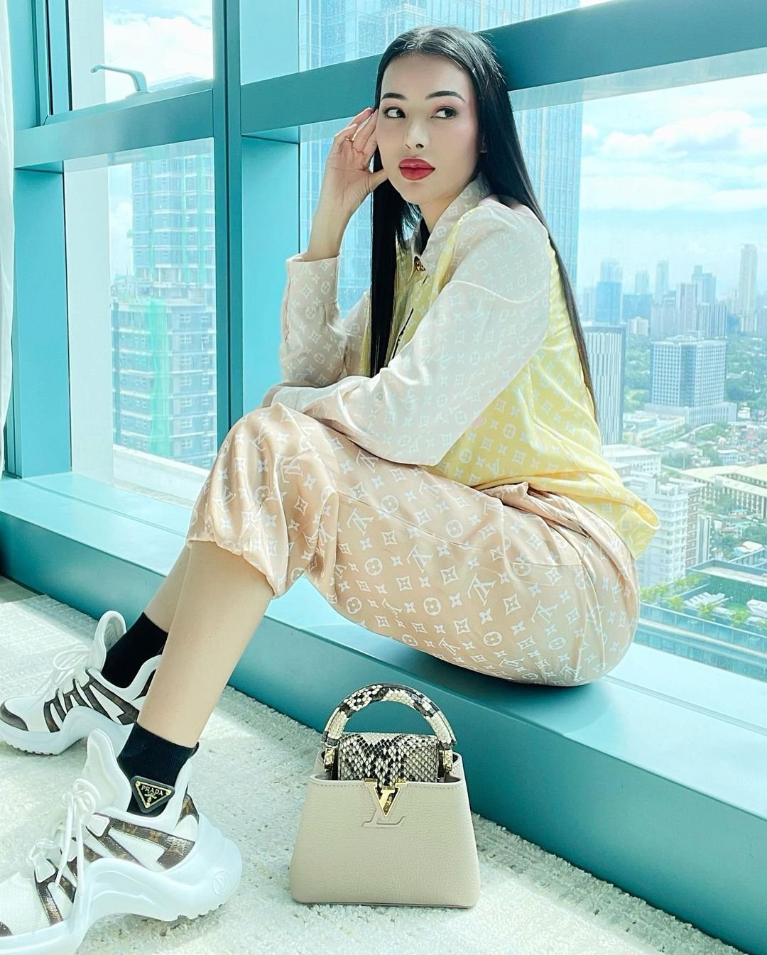 Fascinating Chinese-Filipino Model: Sunshin Gimari - iMedia