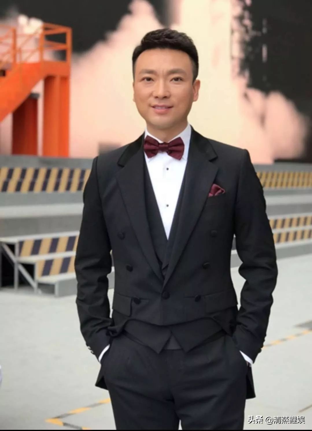 The "talented" national team: Kang Hui taught Xie Na to host on the ...