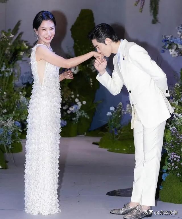 At Jam Hsiao's wedding, Joe Chen was pregnant, Tai Xiang looked young ...