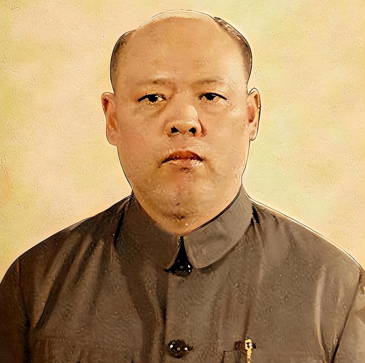 In 1976, when Yao Wenyuan was arrested, he did not argue or resist, but ...