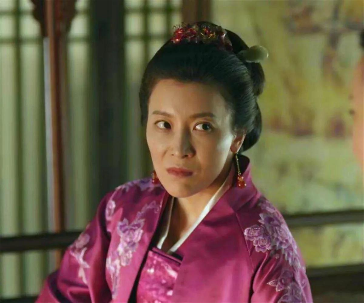 Is Su Wan and the ruthless Aunt Kang really the same person? - iNEWS