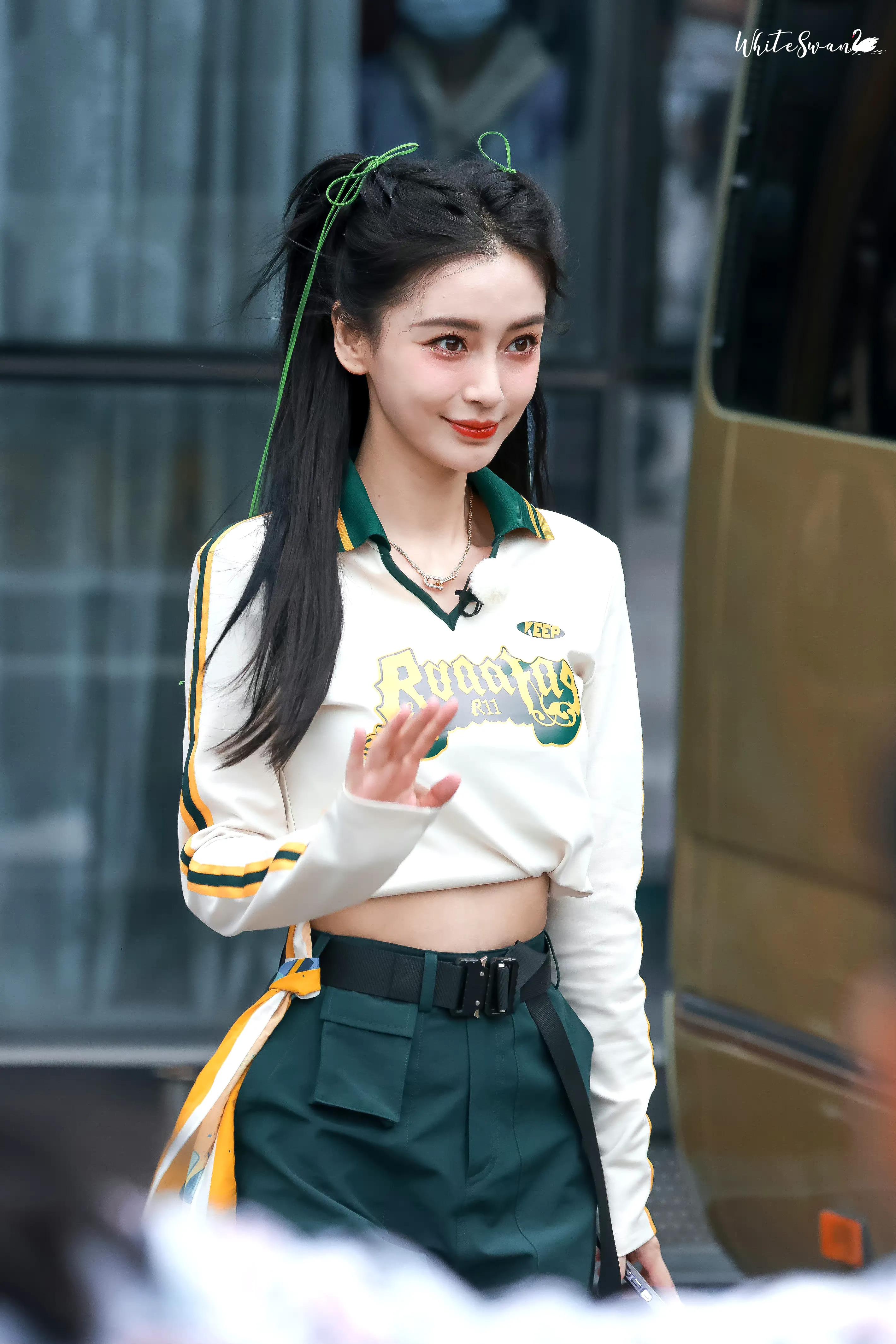 Yang Ying variety show running man scene - iMedia