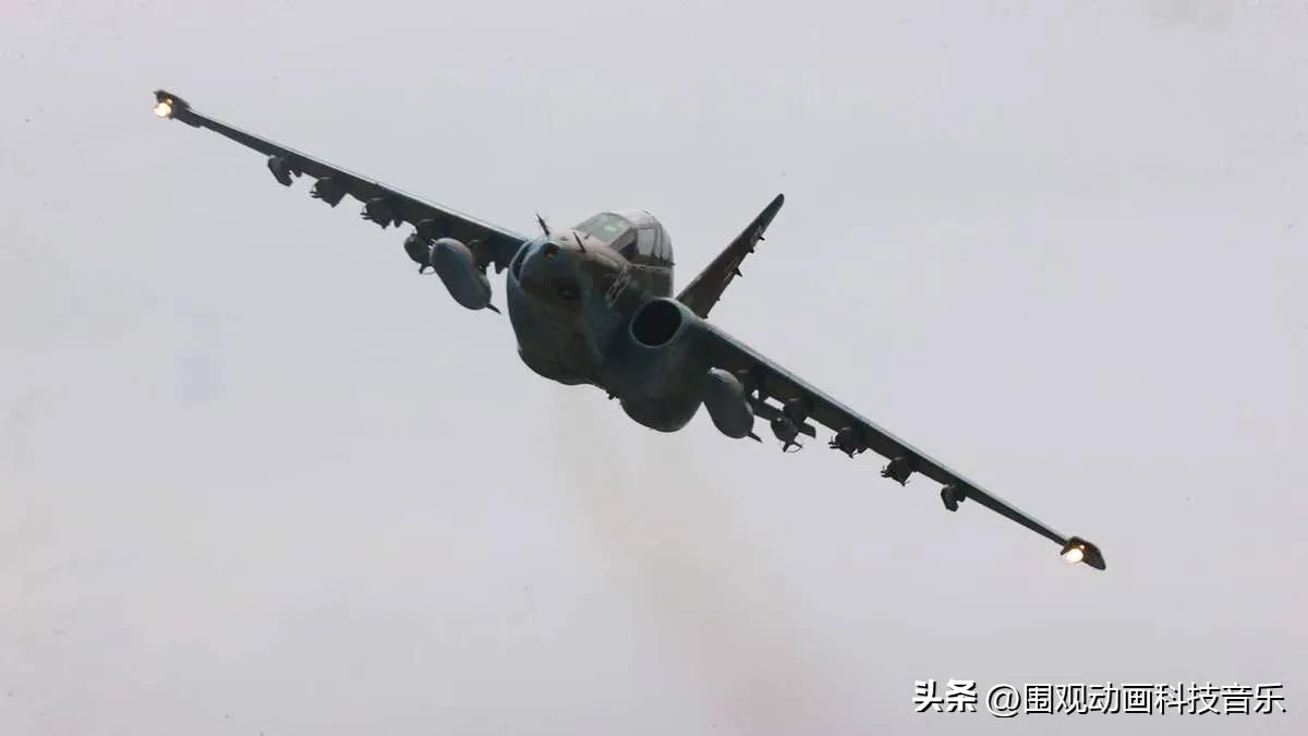 Russia trains Belarusian pilots to fly jet with 'special warhead' - iNEWS