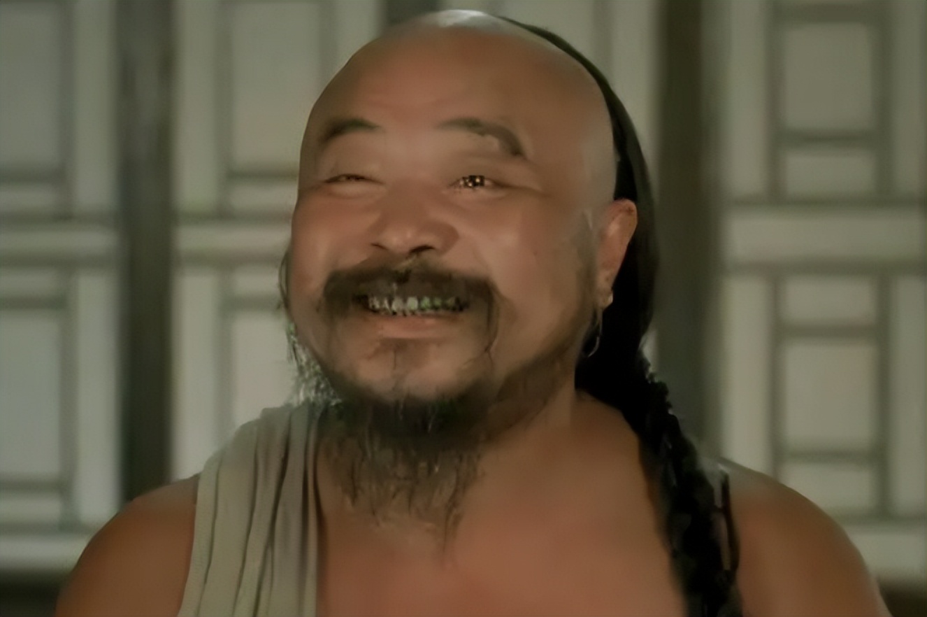 Li Qi: National first-class actor, smoking and drinking are inseparable ...