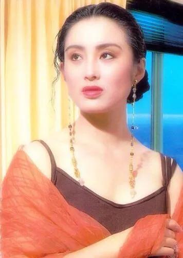 Zhang Min of "The Demon Sect Leader of Heaven and Slaying the Dragon ...