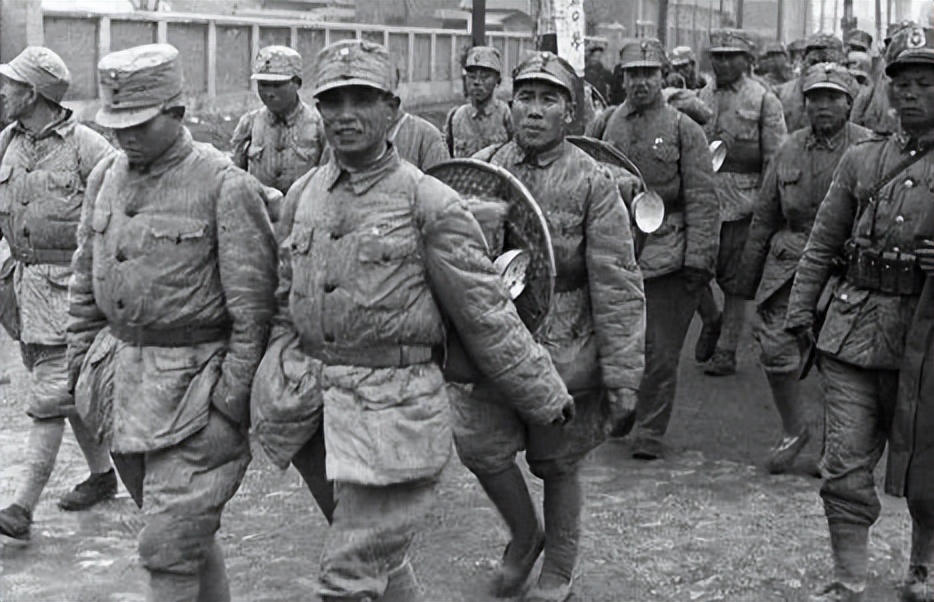 The remnants of the Kuomintang fled to Burma to become the emperor ...